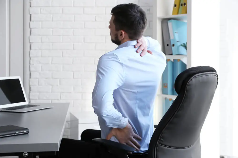 Stiff Neck and Lower Back Pain Connection | Continuum Wellness
